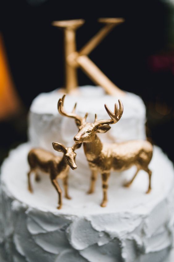 Make The Hunter In Your Life Smile With Breathtaking Hunting Cakes!